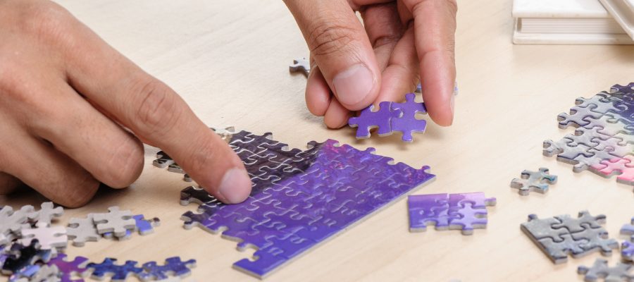 The Best Jigsaw Puzzle Accessories 2022 - Smarts Saving